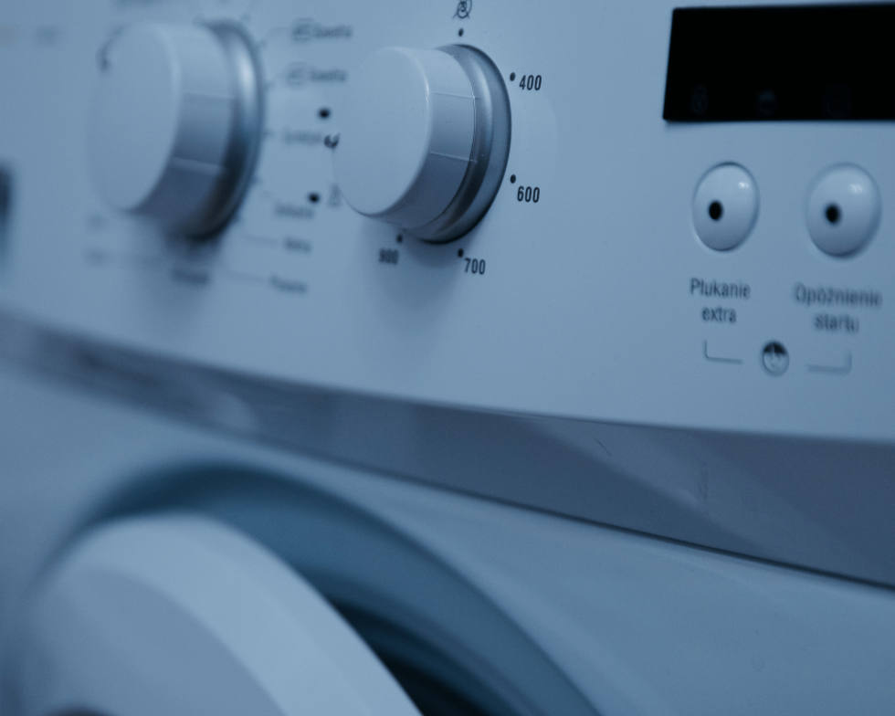 Les étapes simples pour faire un reset sur votre machine à laver | Higlou